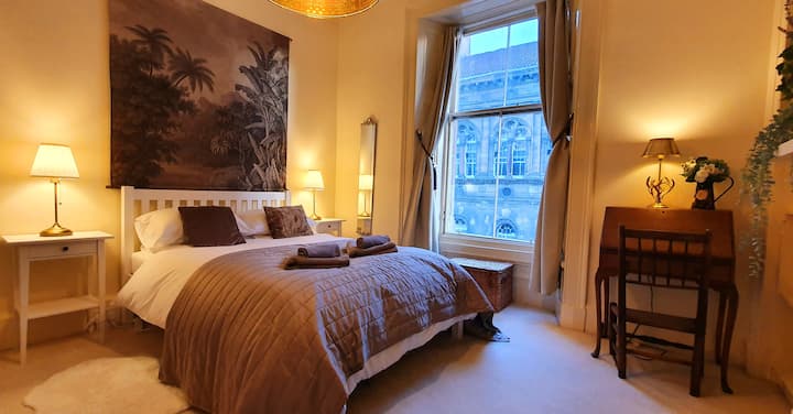 Beautiful 2 Br In Old Town, Close To Edinburgh Uni - Edimburgo