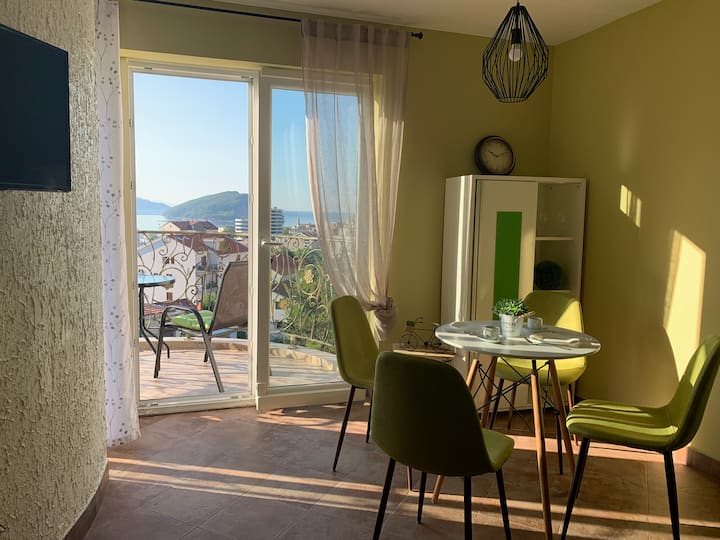 Guest House “Wellness & Wine” Budva, Sea View N:8 - Budva