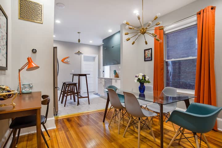 Massive 6br/4ba Private Duplex Townhouse, Central! - Washington D. C., DC