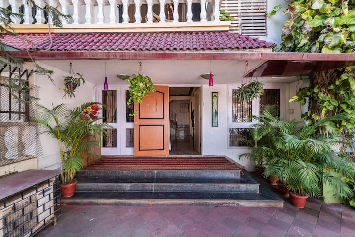 Cozy 4 Bedroom Duplex (Bunglow) - Mumbai