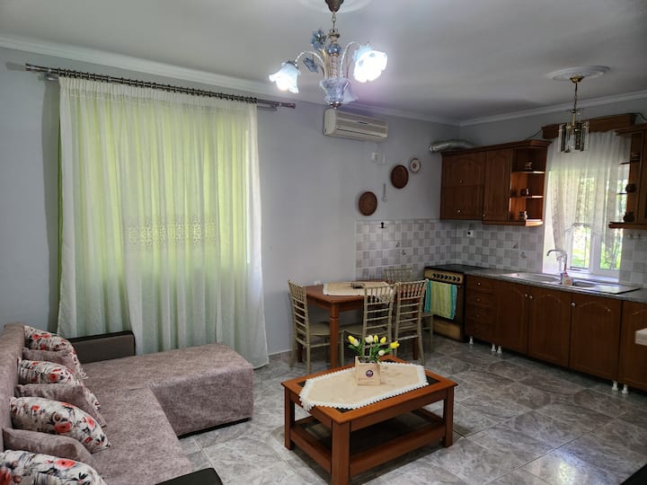Cosy Guest House - Sarandë