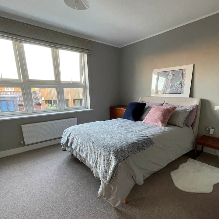 Cosy Bedroom W/ En-suite In Casa Amor - 브리스톨