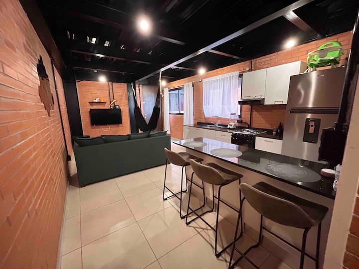 Departamento Con 2 Habitaciones - Tlaquepaque