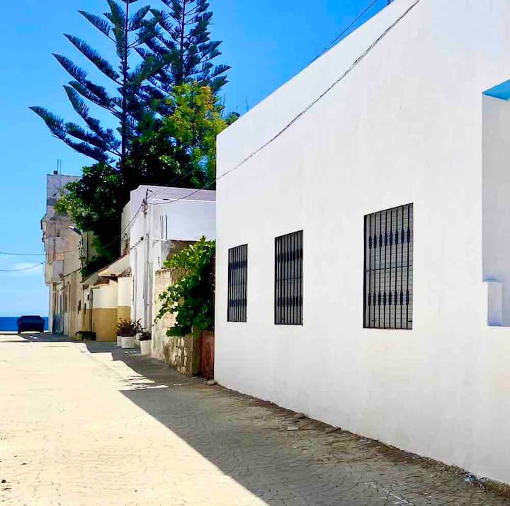 منزل  2 ~ 50 متر من البحر No Service Fees - Oued Laou
