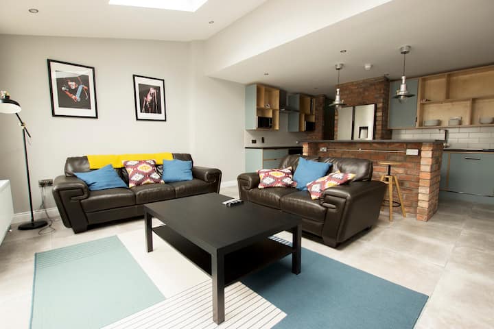 City Modern Family Room - Dublín