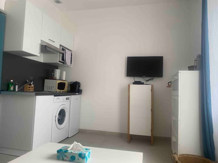 Location Studio Pour 2 Personnes - Port-de-Bouc