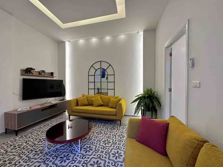 No101,ashrafieh,2br-special Discount For Today! - Bejrút