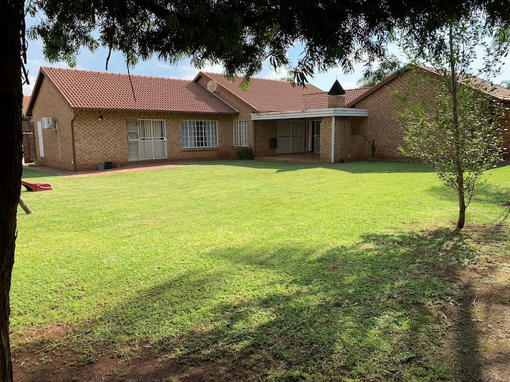 Arnold’s At 84 Justin - Centurion