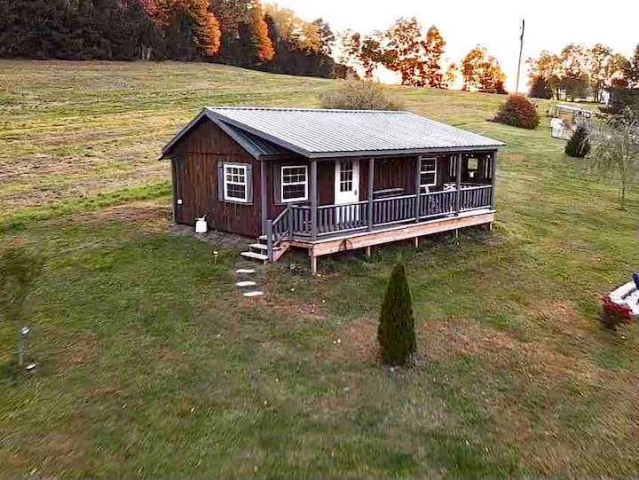 Coyote Run Cabin - A Tiny Off Grid Cabin - 紐倫堡