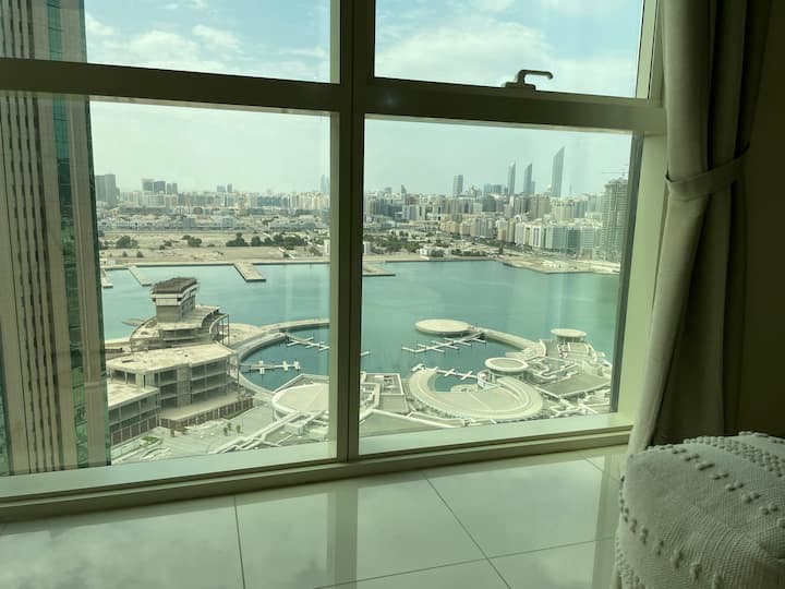 Abu Dhabi At It’s Best With Awesome Views - Abu Dhabi