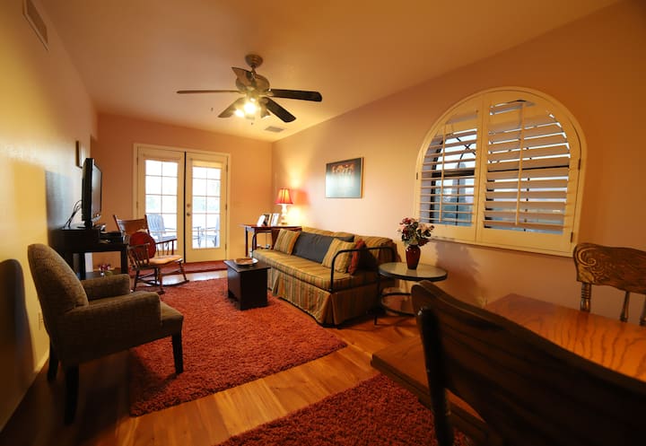 Private Apartment On Desert Oasis - Oro Valley, AZ