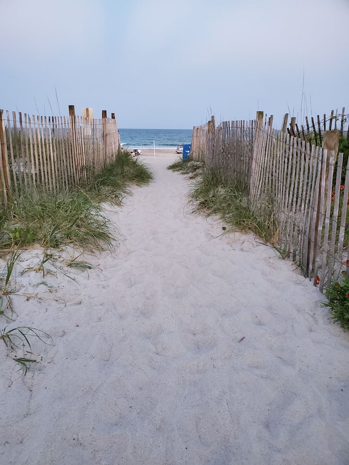 Six Houses Down From Paradise/wrightsville Beach - Wilmington, NC