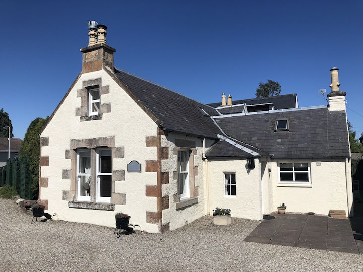 Old Cottage-free Parking - 印威內斯
