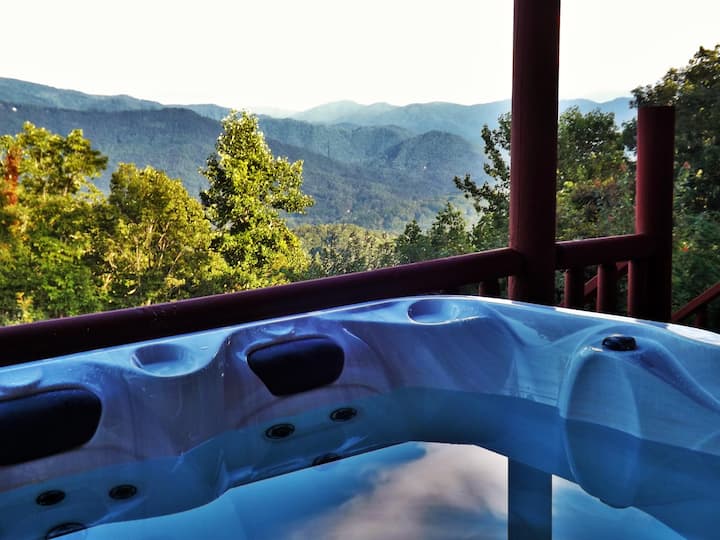 Mtn Views/sexy Master Suite/hot Tub/wi-fiu7 - Bryson City, NC