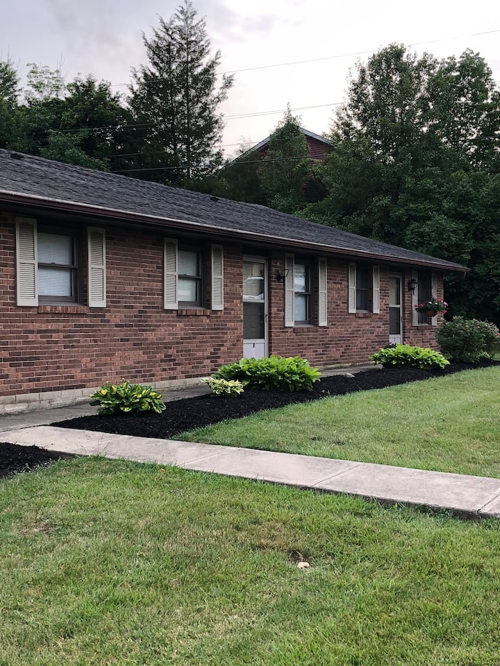 Carey Villa Ii...5 Min To Wec, Wc 8 Min To Airpark - Cowan Lake, Wilmington