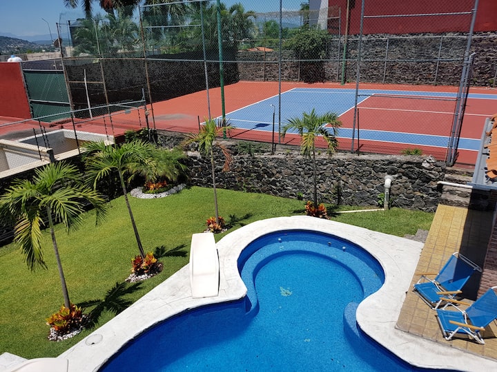 Hermosa Casa De Descansó En Las Brisas, Morelos. - Temixco