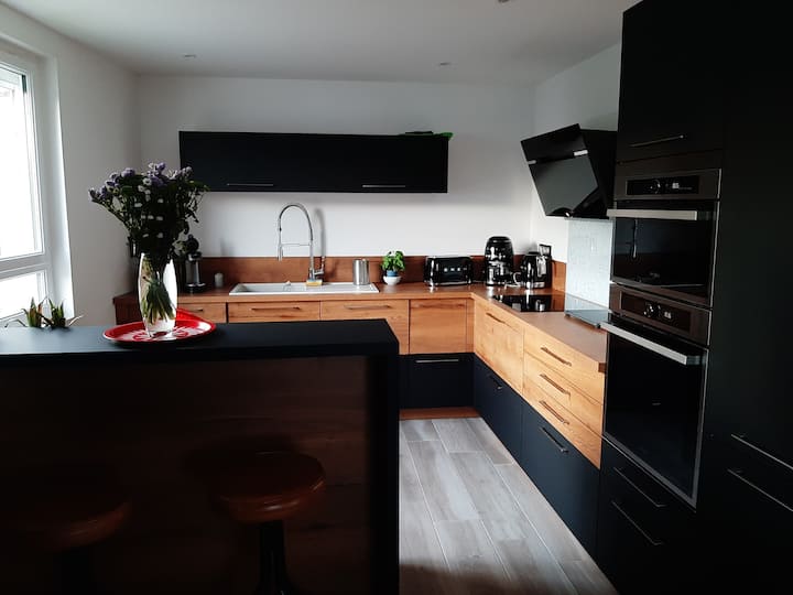 Studette 2 A 6 Pers . Aeroport =3mn - Beauvais