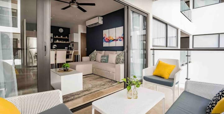 Luxury 2 Bd 2 Ba Condo Steps To 5th Ave And Beach! - Riviera Maya