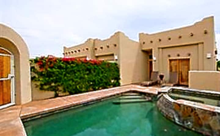 La Dolce Vita : Santa Fe W Pool + Spa 3 Br #110377 - La Quinta, CA