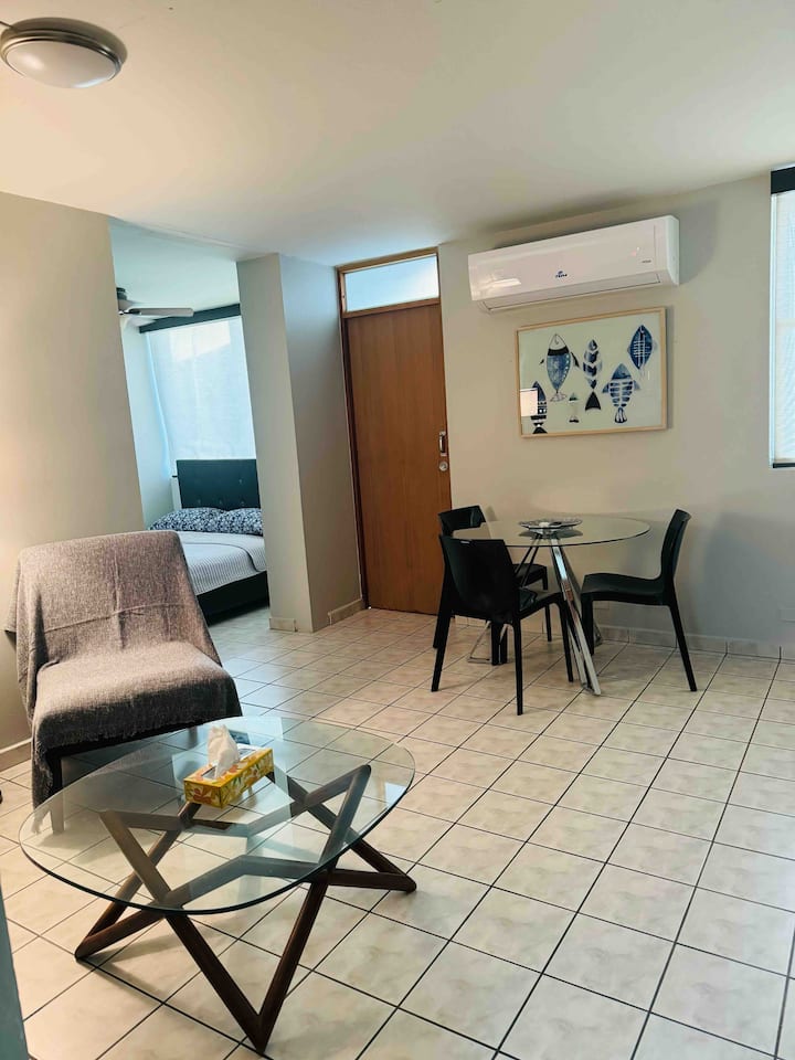 1br Oasis: Ashford Ave, Pool, 3-min Walk To Beach! - San Juan