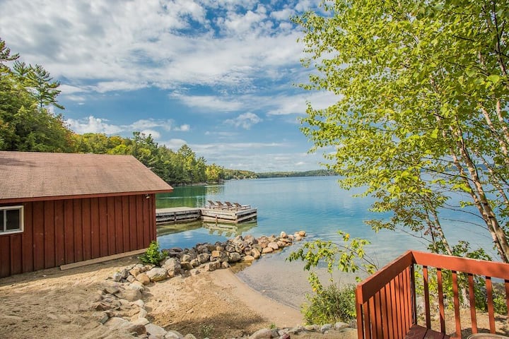 Big Basswood Lake Point - Cottages for Rent in Huron Shores, Ontario ...