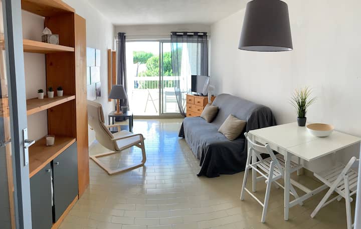 Charmant Studio, Vue Mer, à Deux Pas De La Plage. - La Grande-Motte