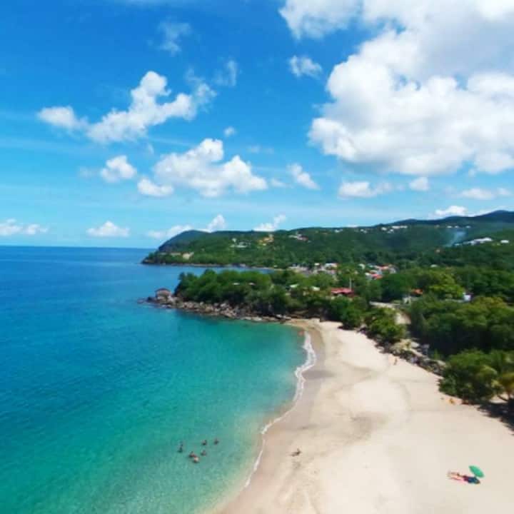 Binbin 'S Villa 1 +( Location De Voiture Option ) - Deshaies