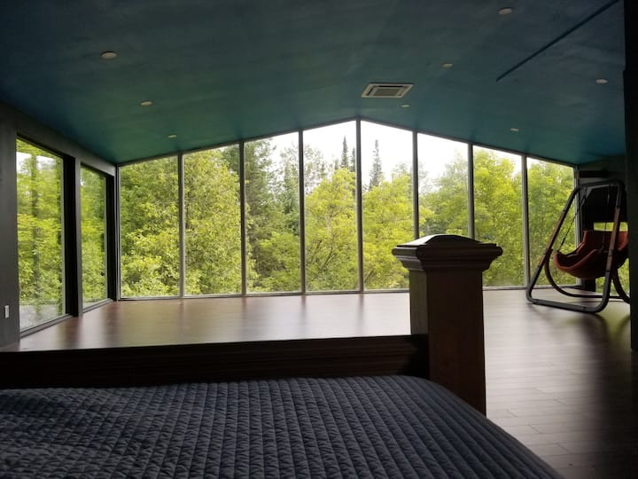 Semi-private Lake With 180° Views - アックスブリッジ