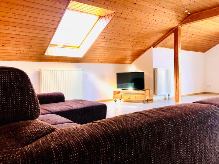 Spacious Apartment On The Edge Of The Forest - Dahn