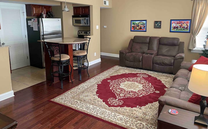Convenient Quiet Condo In Oxford - Oxford