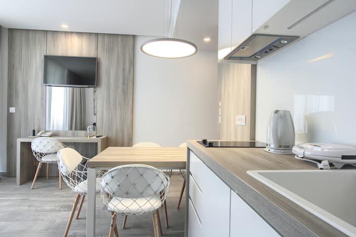 Kalamota Beach House - Dubrovnik