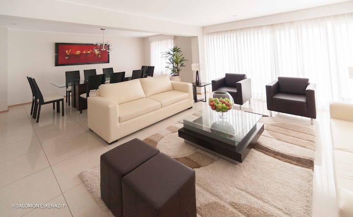 702 4 Dormitorios, Miguel Dasso - Parque Roosevelt - Lima