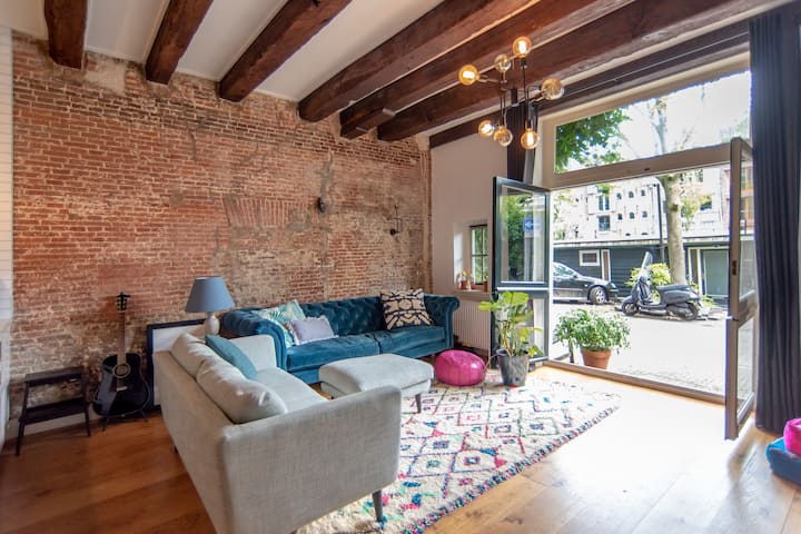 Monumental Warehouse Apartment On Historic Canal - Amsterdam