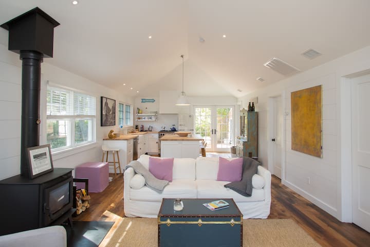 Charming Scandinavian Inspired Beach Cottage - Wölffer Estate Vineyard, Sagaponack