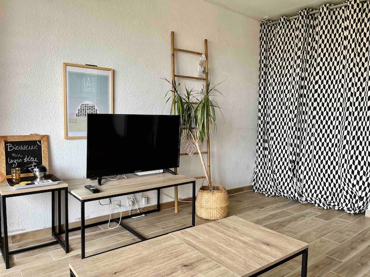 Studio Climatisé Parking Privé ,Terrasse , Piscine - Le Grau-du-Roi