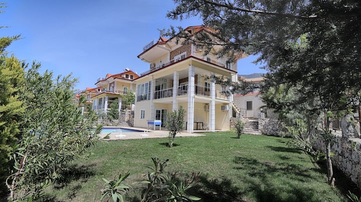 Fethiye ÖLüdeniz De ÖZel Havuzlu Müstakil Villa - Ölüdeniz