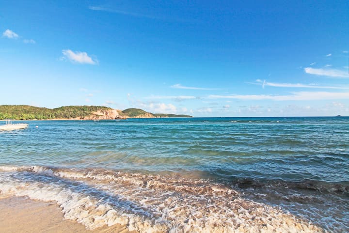 Ocean/pool Front Condo On Bolongo Bay; Gorgeous Views And Amazing Location! - Charlotte Amalie