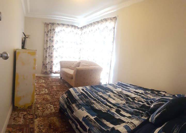 Lazy Stay Over - Dunedin