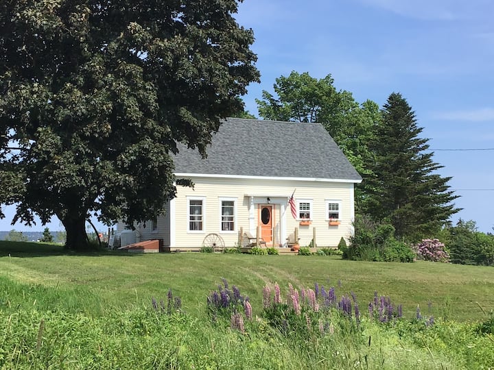 Spectacular Seaside Farmhouse - Eastport, ME