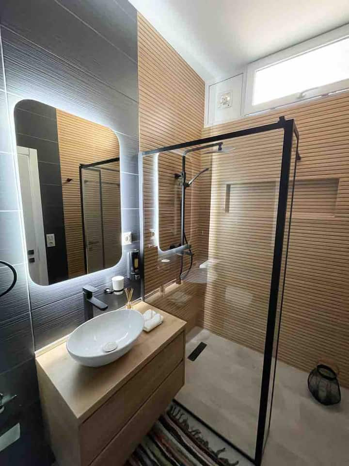Downtown Apartment Tbilisi-freedom Square - Georgia