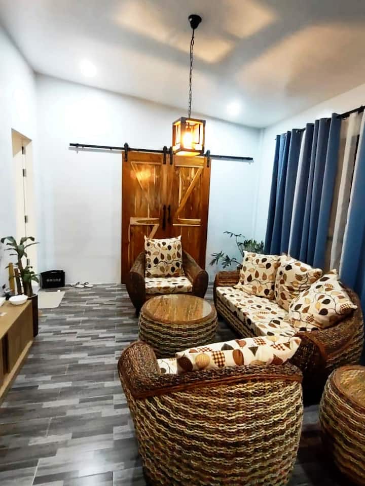 The Serendipity - フィリピン ラ・ウニオン