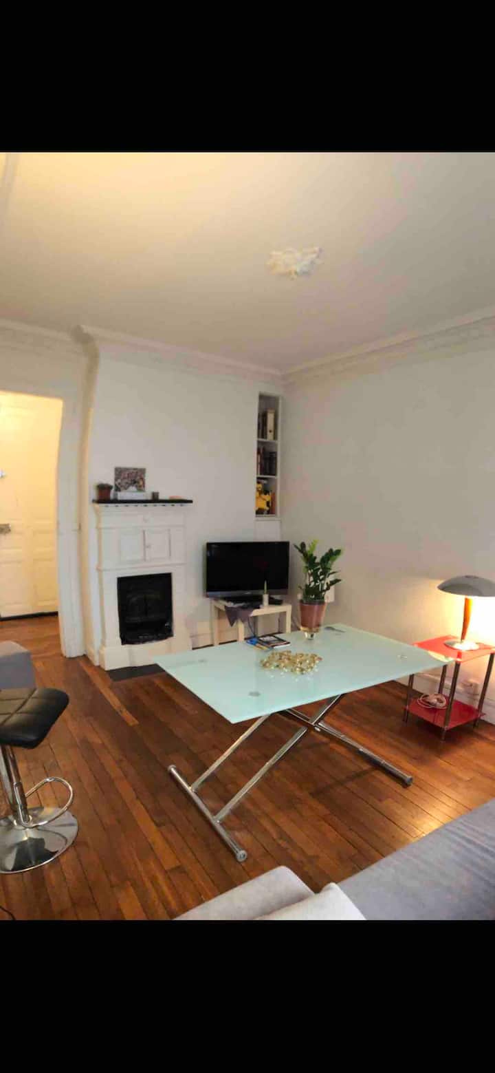 Appartement Cosy Pour 1 Personne Montmartre. - Paris