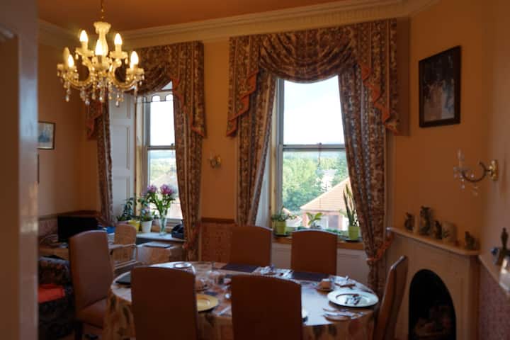 En Suite Room 3 Next To Edinburgh Zoo - Queensferry
