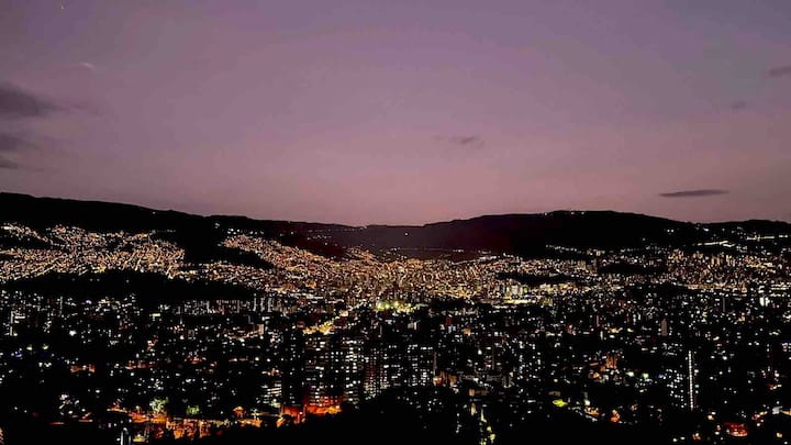 Astonishing View Of Medellin - Apartment Great Loc - Medellín