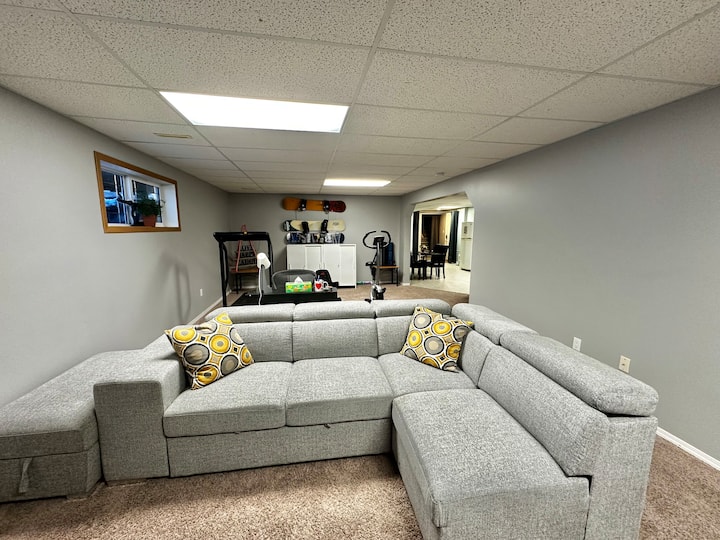 Bedroom 1 Quiet Acreage In Fort Nelson - Fort Nelson