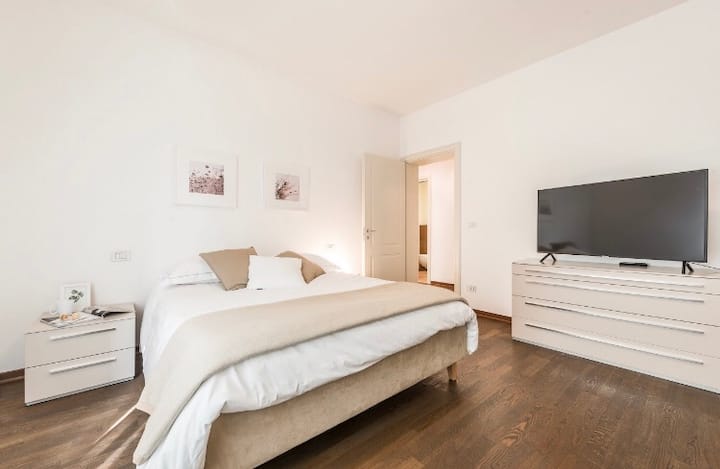 Emilia Suite Life - Modena