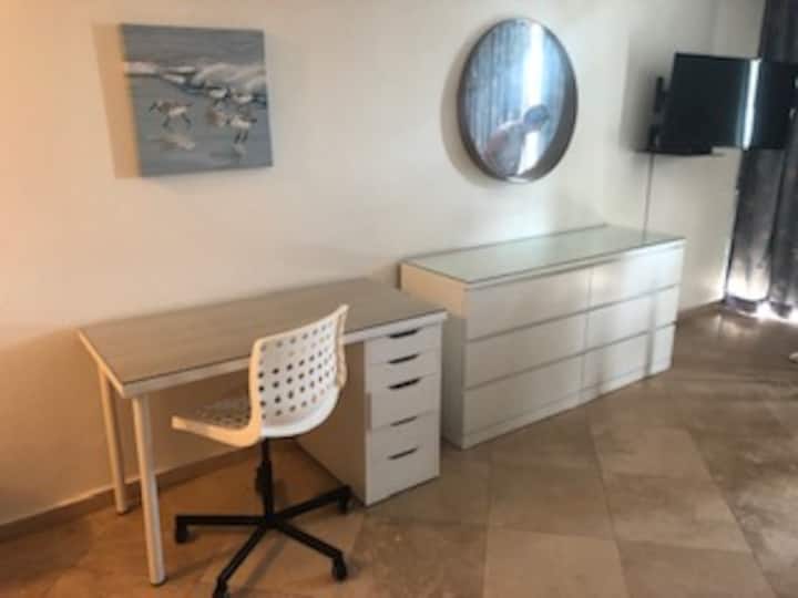 Beachfront Studio At The Esj Towers Hotel - Puerto Rico
