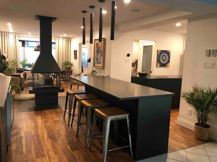 Beautiful Home With A Stunning View - Beloeil