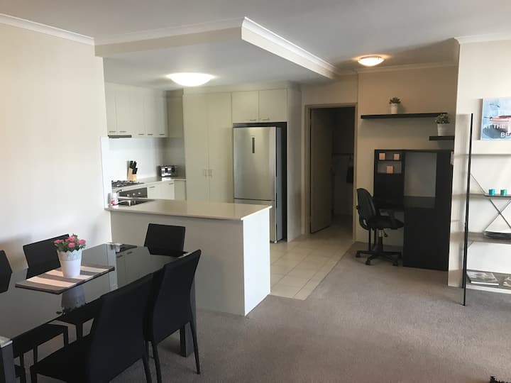 City of Perth Holiday Rentals & Homes - Australia | Airbnb