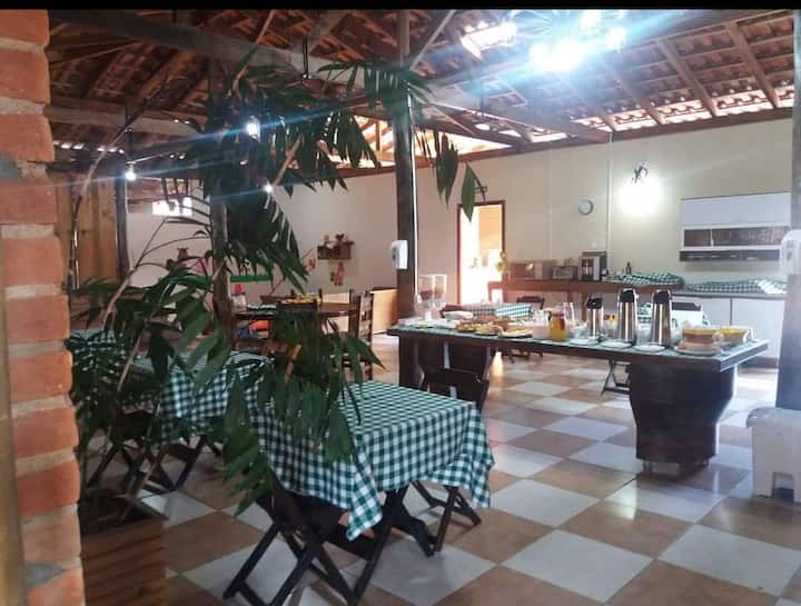 Pousada Girassol Com Restaurante - Poços de Caldas